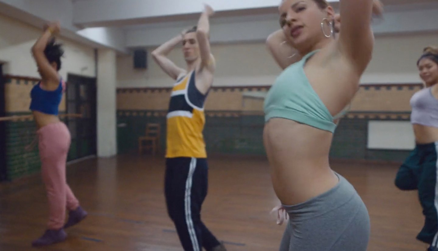 Sacha Szwarc | Stitch